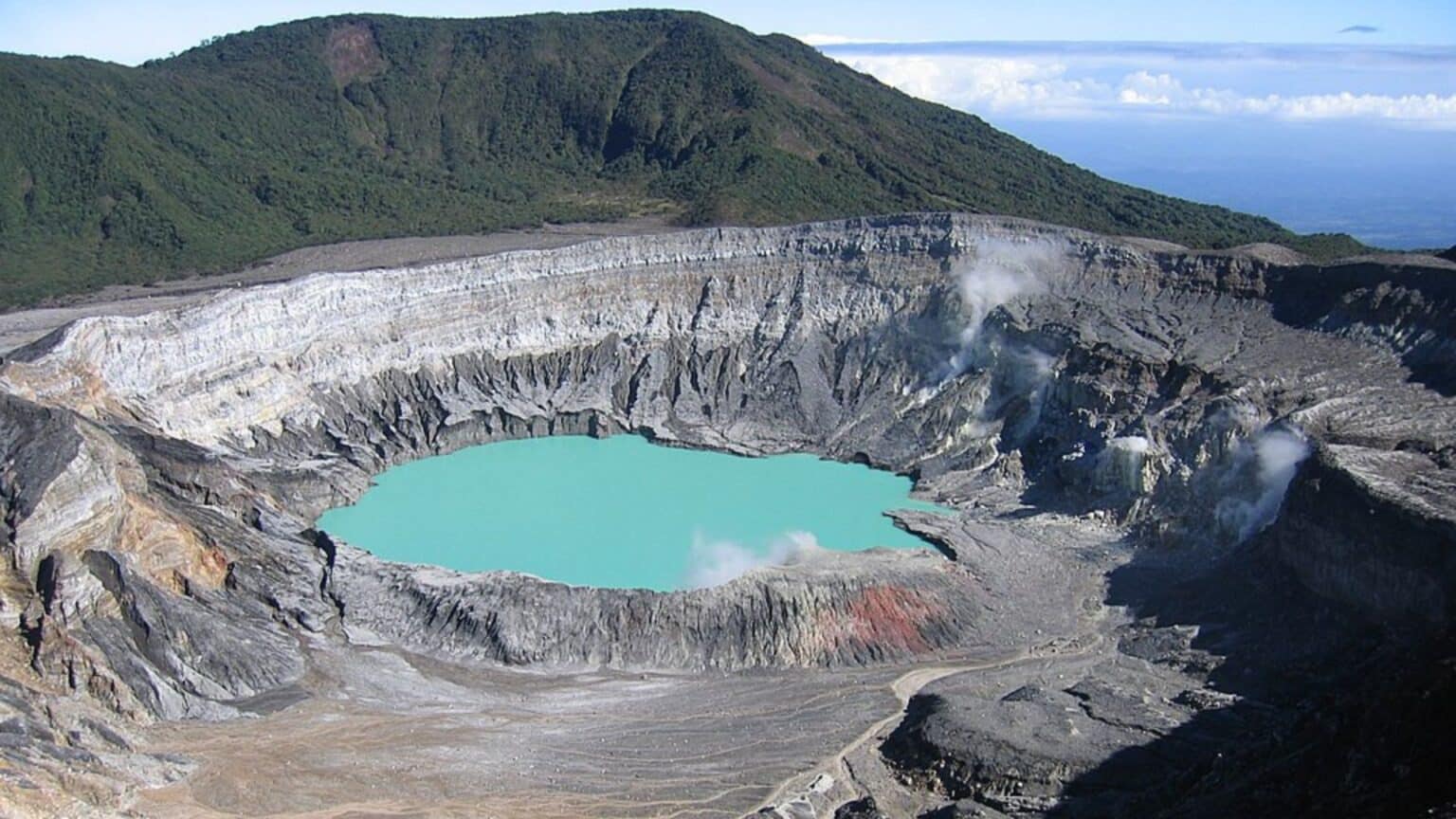 Volcán Poás: A Guide To Costa Rica’s Stunning Crater Volcano - Rapture ...